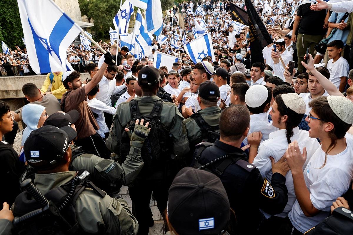 Israel’s nationalist ‘Flag March’ in Jerusalem rattles Palestinians ...