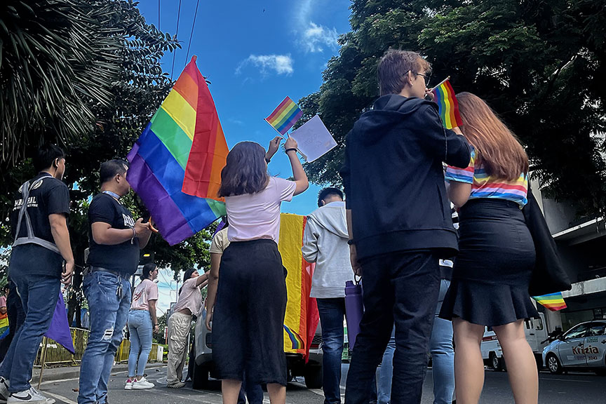 Davao AlterPride march challenges restrictions, celebrates LGBTQIA ...