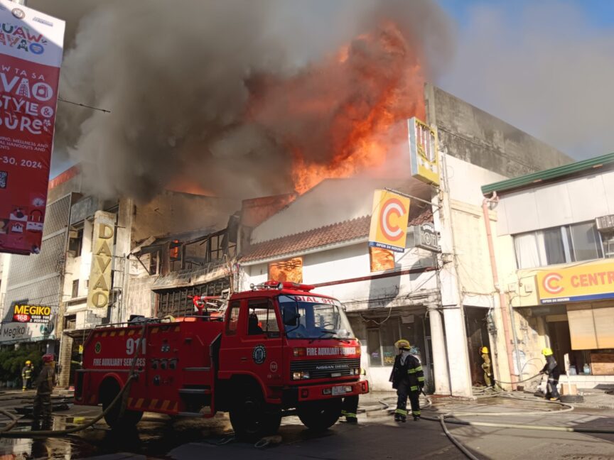 Fire razes 3 buildings in Davao - Philippine Daily Post