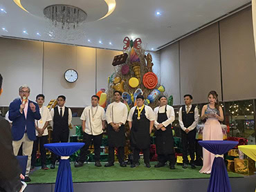 Limketkai Luxe honors Kumbira winners in Xmas Tree Lighting ...