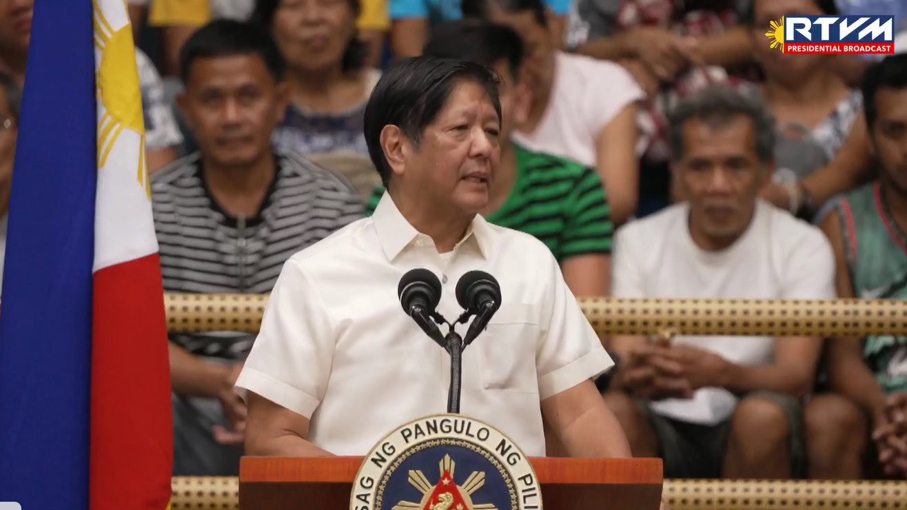Marcos OKs release of 25 kg rice to military, uniformed personnel ...