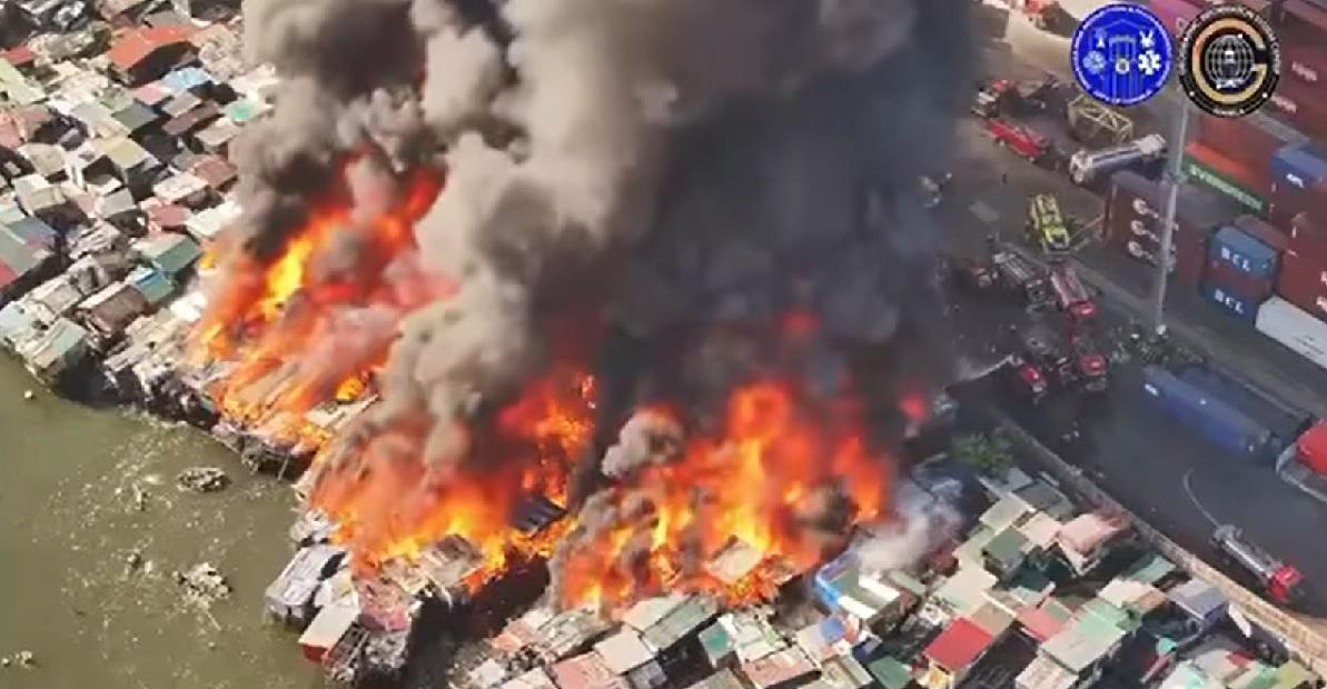 Huge fire breaks out in Isla Puting Bato in Tondo, Manila - Philippine ...