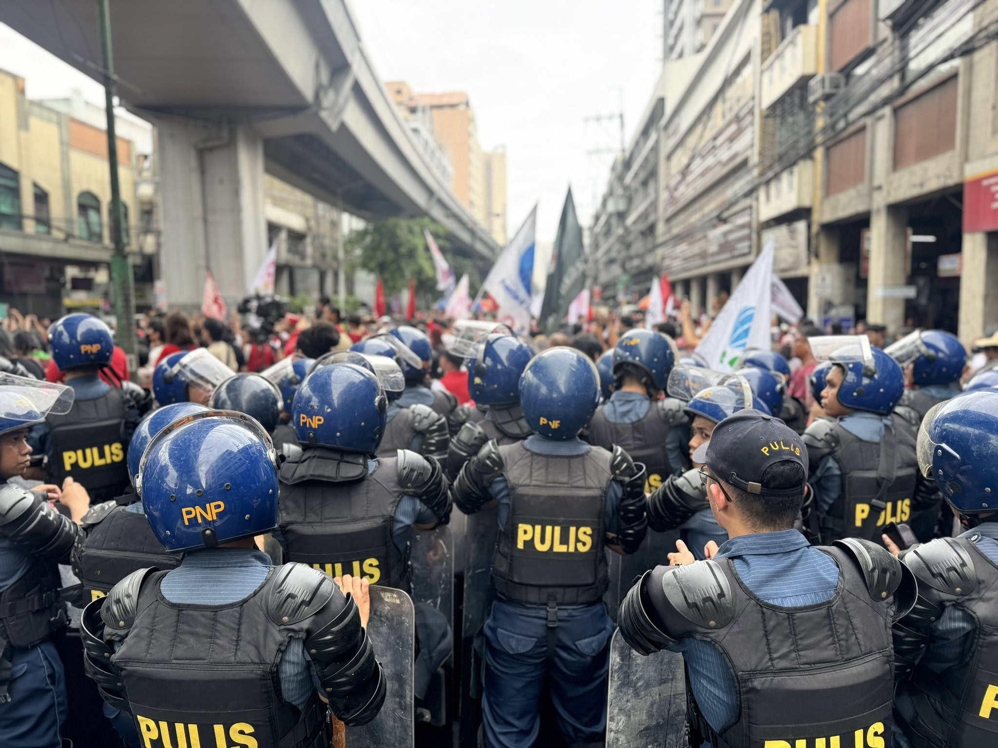 PNP slams 'acts of violence' in Bonifacio Day protests - Philippine ...