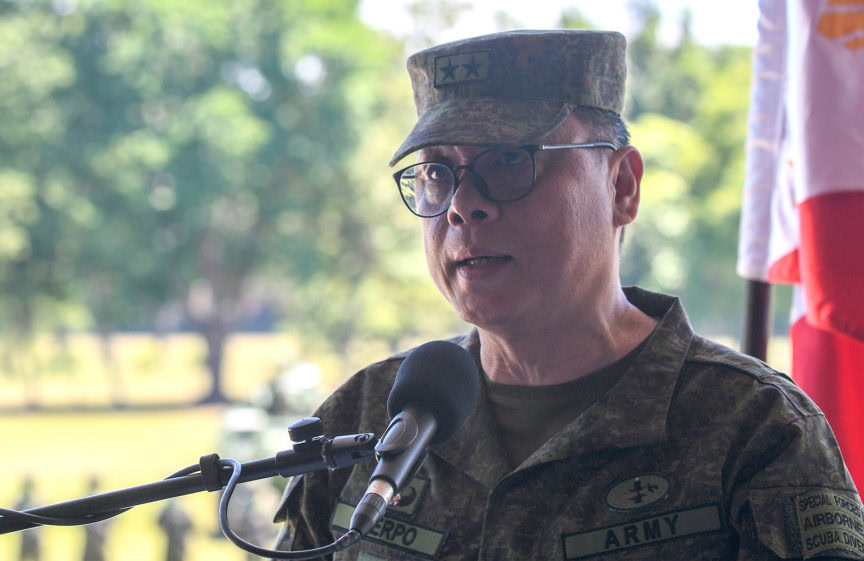 Cuerpo retires; Yecla takes over as 4ID commander - Philippine Daily Post