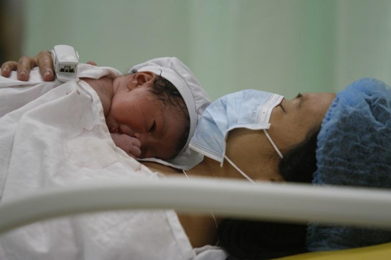 Baby girl born at midnight in Manila hospital - Philippine Daily Post