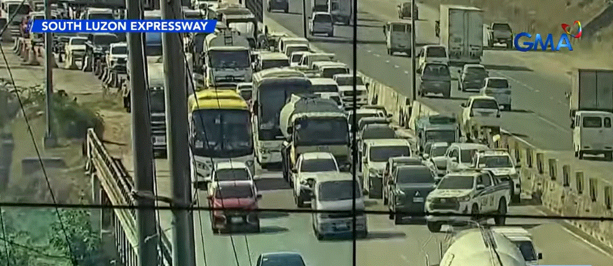 Road accidents trigger gridlock along SLEX - Philippine Daily Post