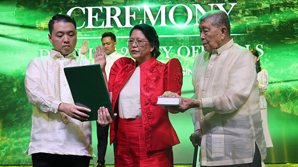 OATHTAKING CEREMONY MARKS NEW CHAPTER FOR COUNCILOR GILDA “GIGI” GO ...
