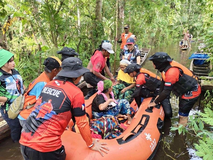 Floods Hit 29 Towns in Central Mindanao's BARMM Region - Philippine ...