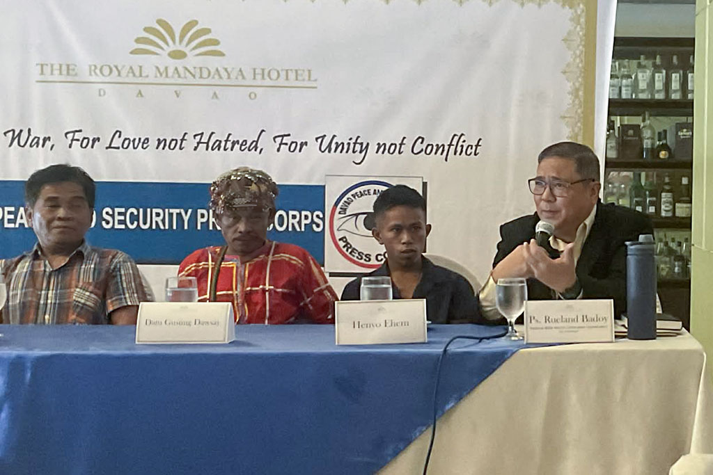 Pastor Warns Gadgets Distract Youth from Bible - Philippine Daily Post