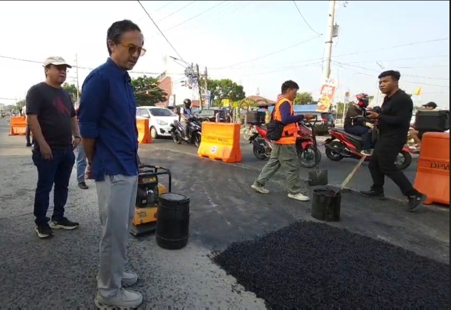 DPWH halts road works to ensure smooth traffic flow during Holy Week ...